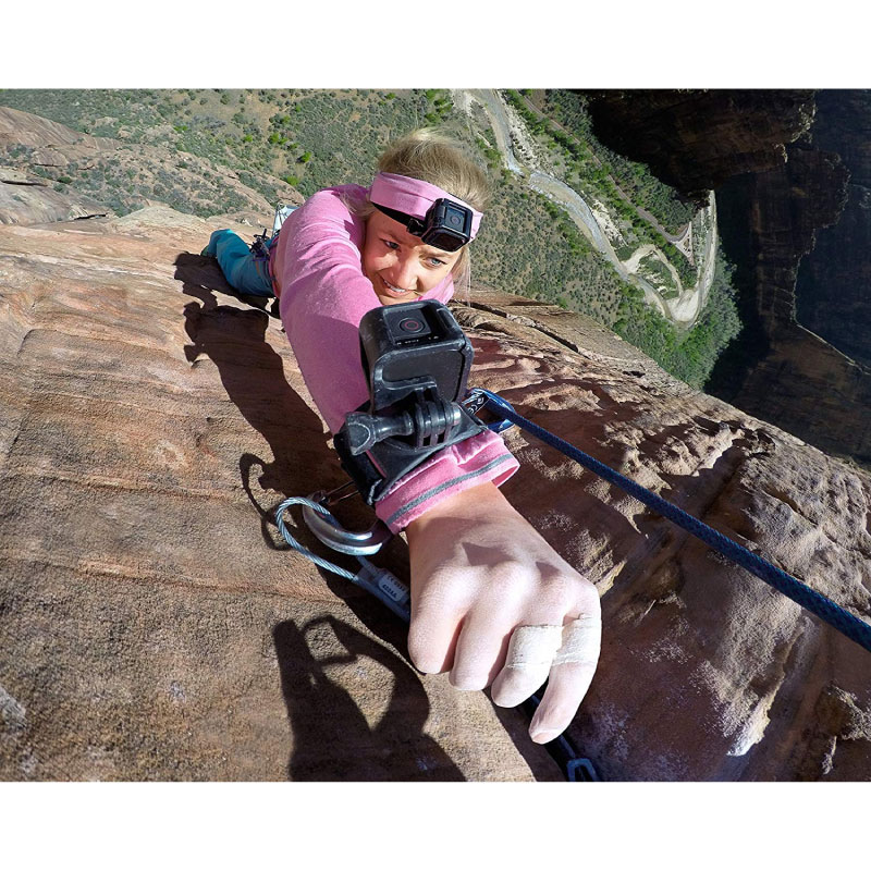 GoPro The Strap (Hand + Wrist + Arm + Leg Mount)