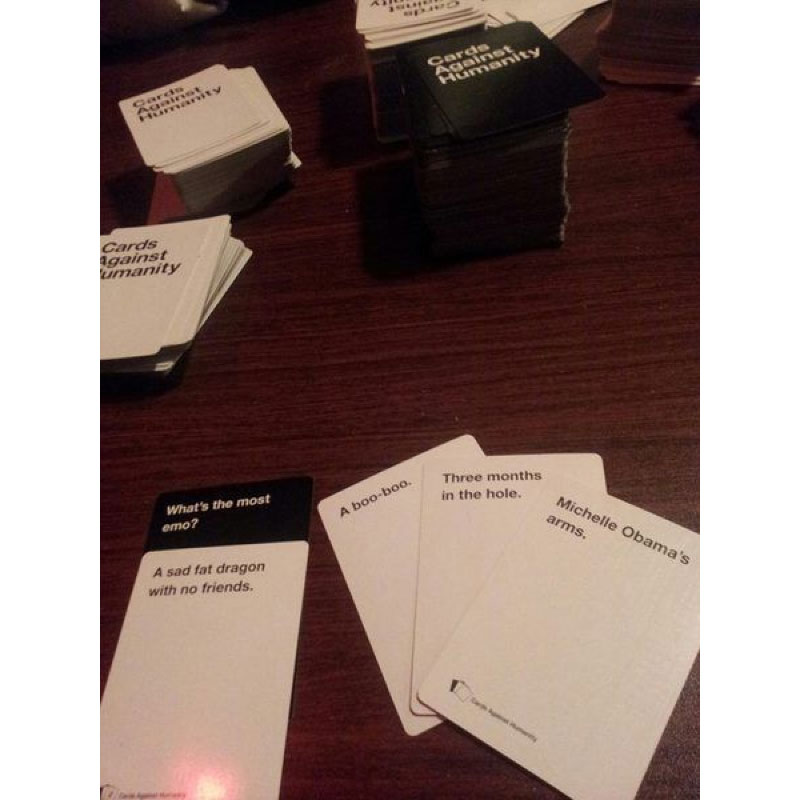 บอร์ดเกม Cards Against Humanity Board Game
