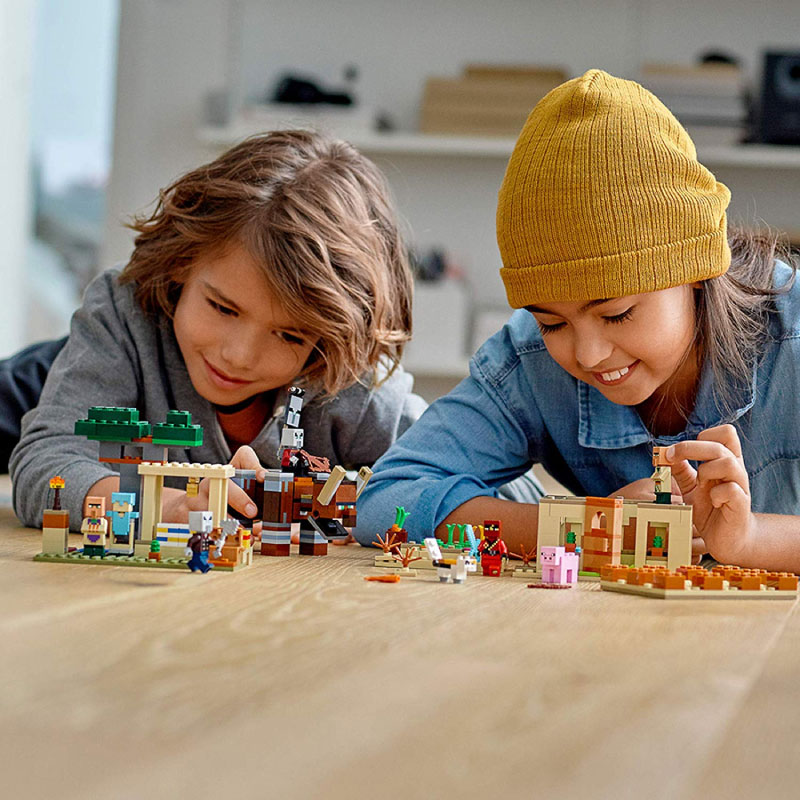 Lego Minecraft 21160 The Illager Raid V29