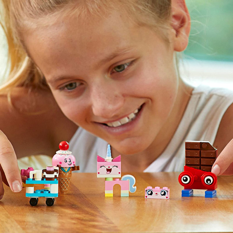 Lego THE LEGO MOVIE 2 70822 Unikitty’s Sweetest Friends EVER!