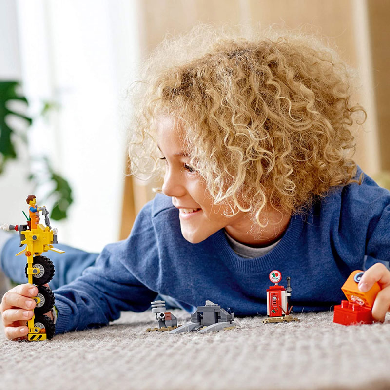 Lego THE LEGO MOVIE 2 7083 Emmet’s Thricycle
