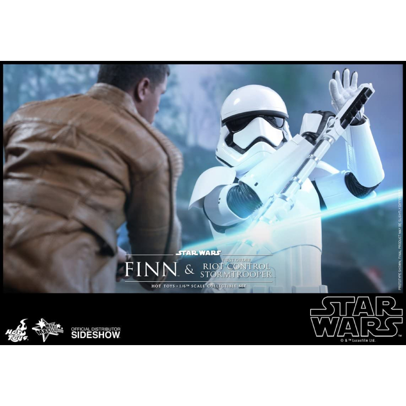 ฟิกเกอร์ Hot Toys Finn & Stormtrooper 1/6 Scale Figure