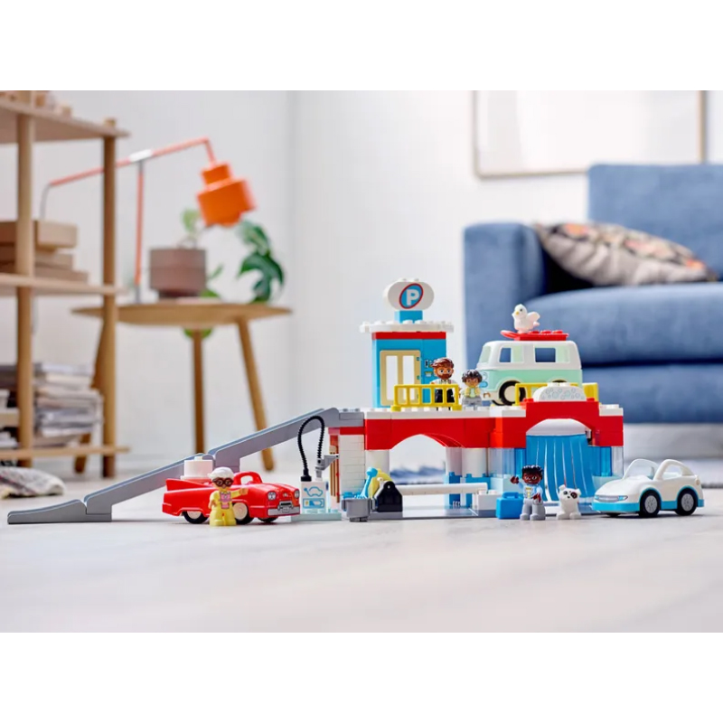 Lego DUPLO Town 10948 Parking Garage and Car Wash